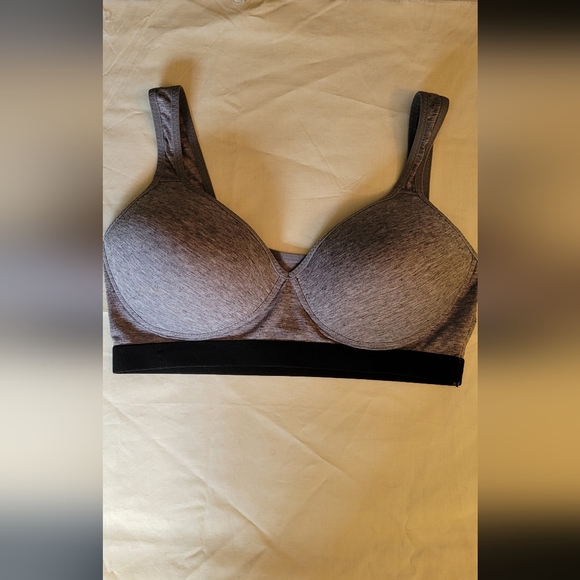 Intimates & Sleepwear | Sports Bra | Poshmark